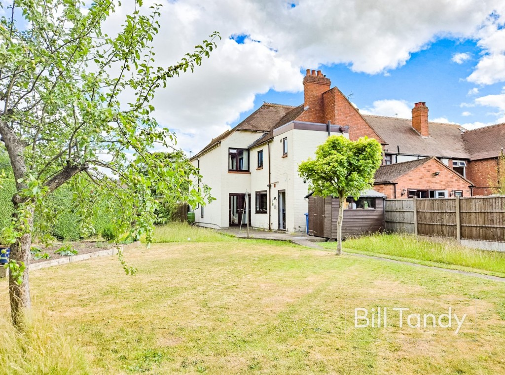 Trent Valley Road, Lichfield, Staffordshire, 3 bedroom, End of Terrace ...